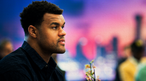 Arik Armstead helps students discover talents