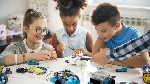 Janine Yass "Yass Prize" Highlights New Education Models